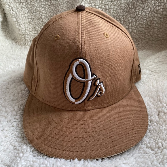 New Era | Accessories | Tan Baseball Cap With Os Logo Flawed | Poshmark